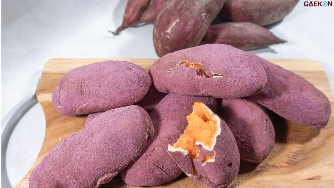Lumer di Mulut, Roti Ubi Ungu Asal Korea Goguma Ppang Viral - Gaekon